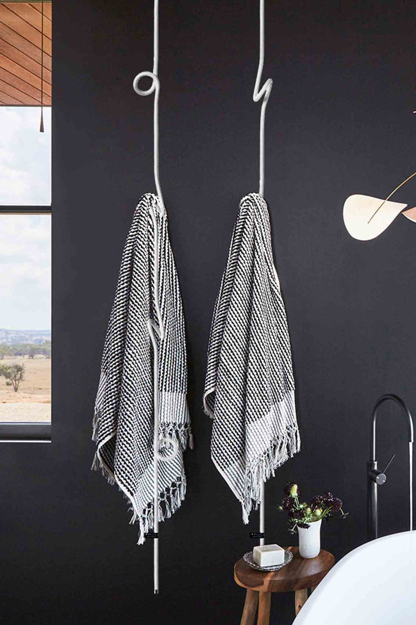 Hanging rope wardrobe | LOOP ROPE – PEPPERMINT