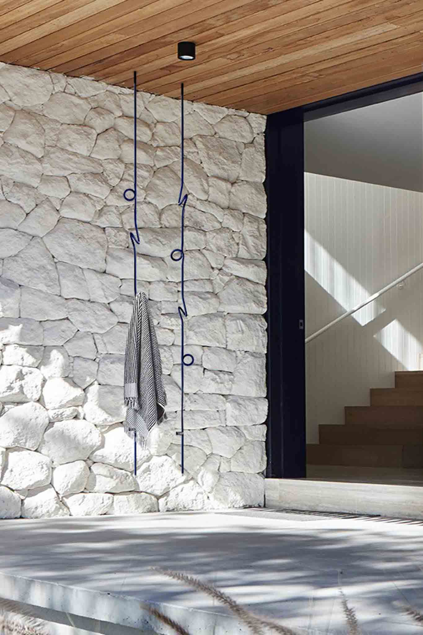 Hanging rope wardrobe | LOOP ROPE – PEPPERMINT